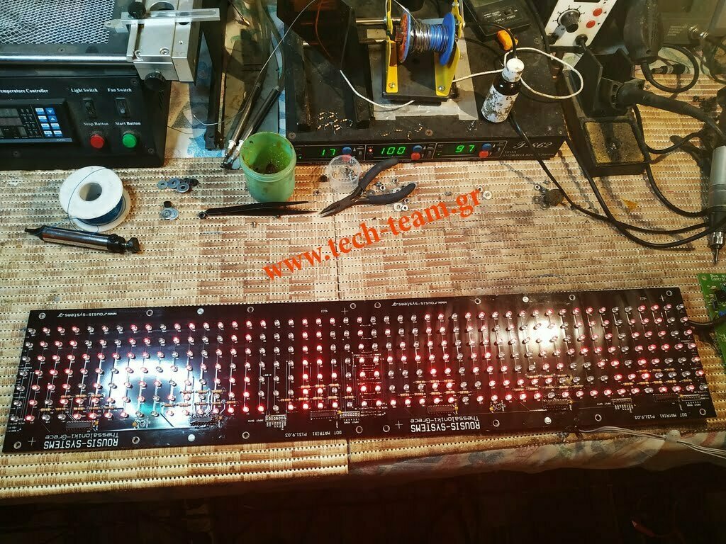 ΕΠΙΣΚΕΥΗ ΠΛΑΚΕΤΑ ΠΙΝΑΚΙΔΑΣ LED | Tech-Team